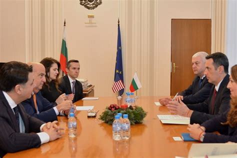 Американските посланици в Гърция и България посетиха двама министри на транспорта и на