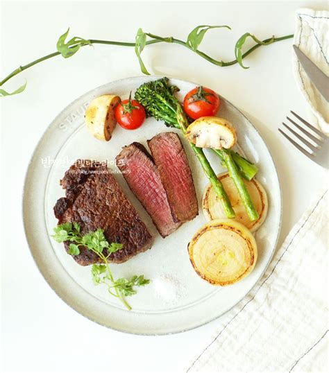 안심 스테이크 맛있게 굽는법 집에서 소고기 스테이크 굽기 네이버 블로그