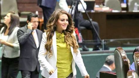 ¿quién Es Nayeli Salvatori Candidata A Diputada En Puebla Que Simuló