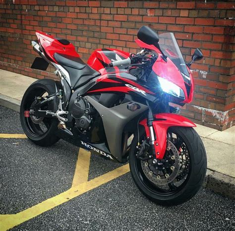 Honda Cbr 600 Rr Honda Cbr 600 Honda Cbr Honda Sport Bikes