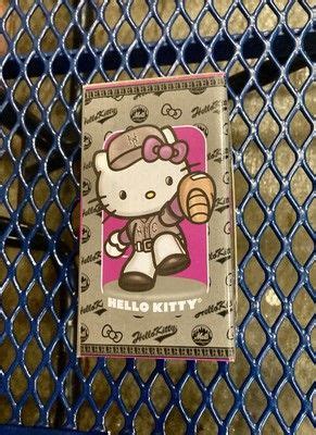 New York Mets Hello Kitty Bobblehead Sga Citi Field 2025 In Hand