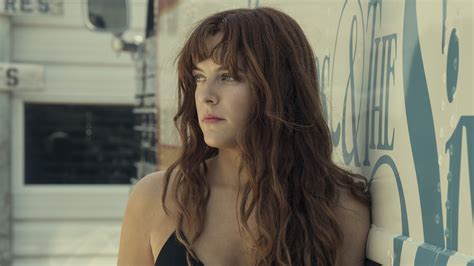 Daisy Jones Ending Different At Quincy James Blog