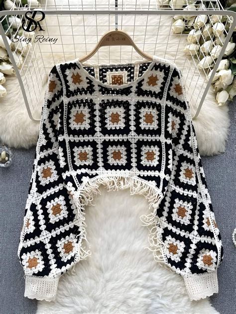 Pin By นภาพร สิงห์แก้ว On เสื้อถักโครเชต์ Crochet Clothes Crochet Granny Square Tutorial