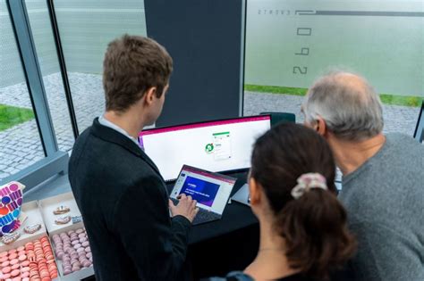 Make On Linkedin Automation Nocode Usecases Futurevision