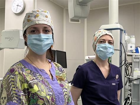 У Києві лікарі Охматдиту врятували хлопчика який проковтнув 20 магнітів фото Oboz Ua