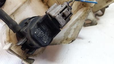 8533071010 85330-71010, 060210-4840, 0602104840 Windshield Windscreen ...