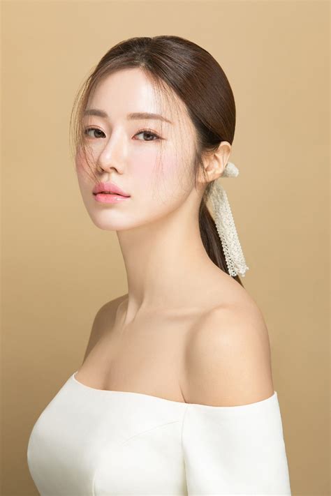 아이웨딩 브랜드 화보 Wedding Makeup Looks Wedding Looks Korean Wedding