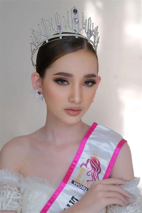 មិនធម្មតាវ័យ១៣ឆ្នាំ ឌៀប សុហ្វៀរ៉ា ក្ដោបតំណែងតួឯកស្រី