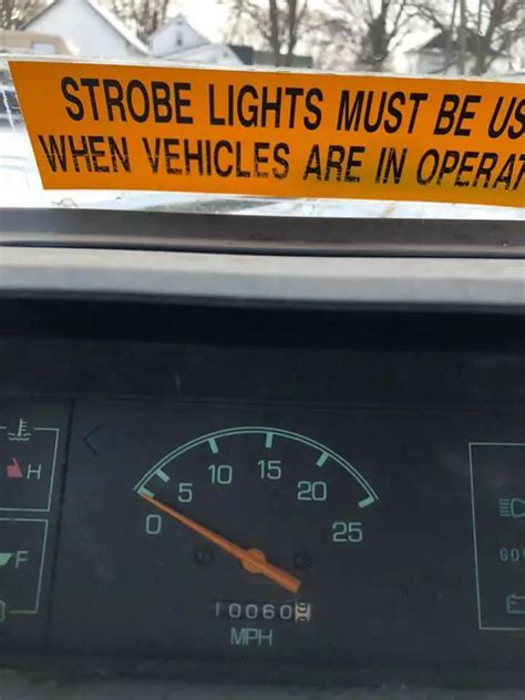 Free Shipping 1993 Mitsubishi Mini Mits Truck With Tool Bed And Lader Rack Classic Mitsubishi