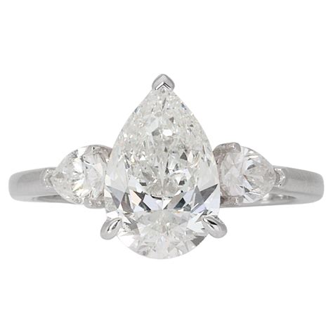 Sparkling White Gold Diamond Ring For Sale At 1stdibs