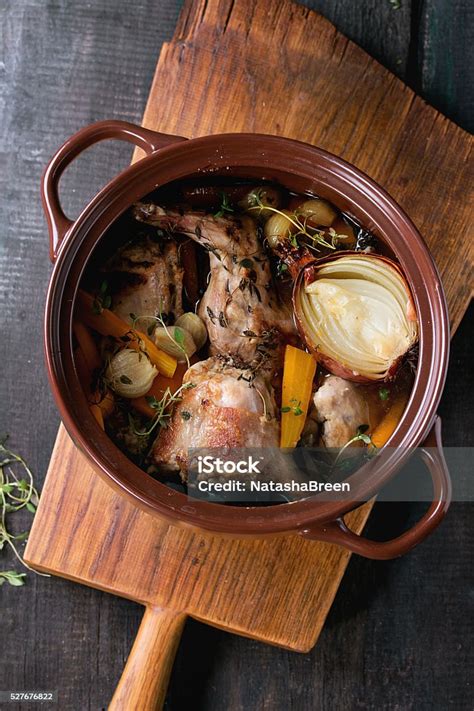 토끼 스튜 야채면 갈색에 대한 스톡 사진 및 기타 이미지 갈색 고기 그릇 Istock
