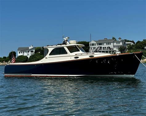 36 Hinckley Picnic Boat For Sale Motor Yachts Calm Curtis Stokes