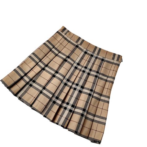 Buy Plaid Pleated Mini Skirt Shoptery Plaid Pleated Mini Skirt Mini Skirts Plaid Outfits