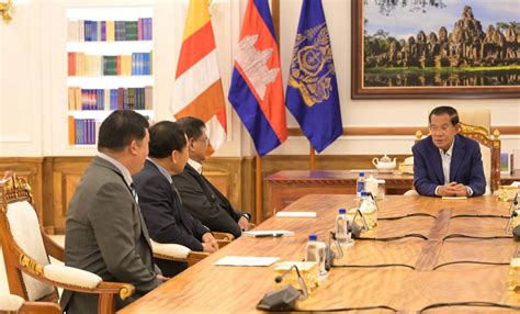 ម្សិលមុិញ សម្តេចតេជោ ហ៊ុន សែន ជួបសន្ទនាជាមួយលោក សុក ហាច ប្រធានគណបក្សឆន្ទៈខ្មែរ