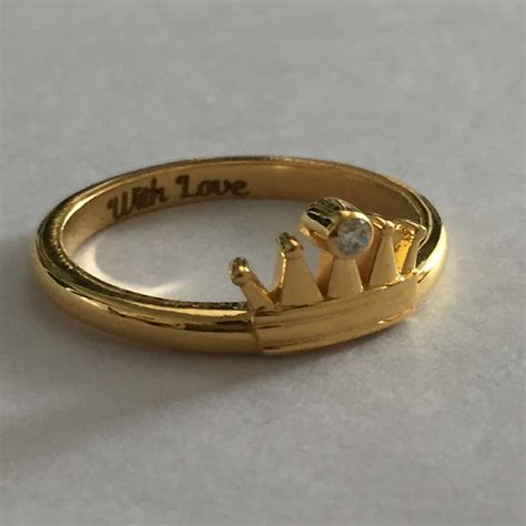 Magnificent King And Queen Gold Rings