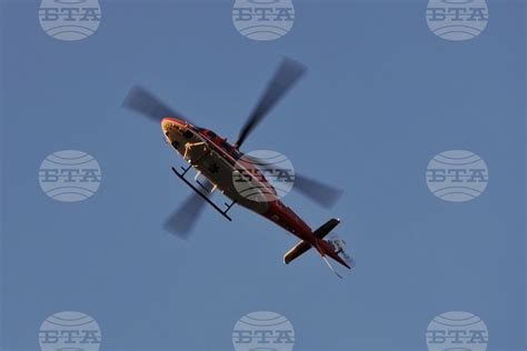 Третият български хеликоптер за оказване на спешна медицинска помощ по въздух кацна в