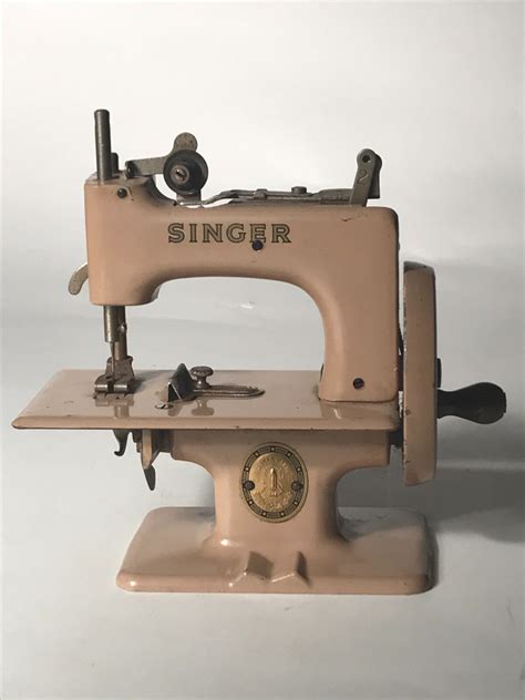 Mini Singer Sewing Machine Tan Hand Crank Gre