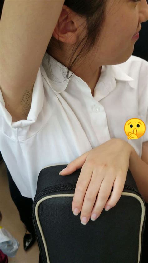 フェチ制服からチラリと見えるJKのワキ汗脇チラに堪らなくエロスを感じるw29 ぴんくなでしこエロい素人画像まとめ