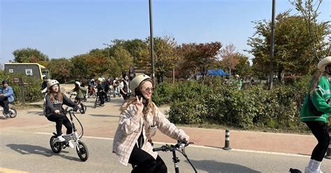 자전거여행 전문기업 ‘여행공방 외국인 관광객 대상 ‘원데이 투어 성료