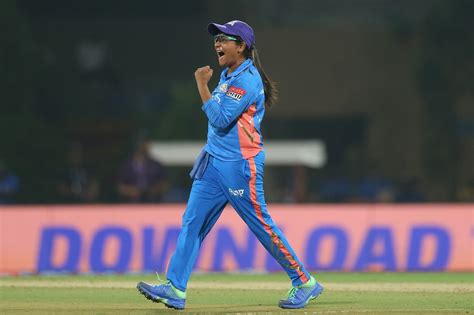 Saika Ishaque Celebrates A Wicket