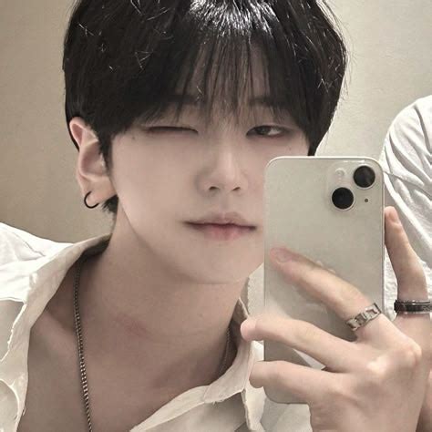 피폐 남자 사진