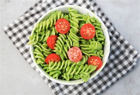 Basil Spinach Pesto Rotini Mooshu Jenne