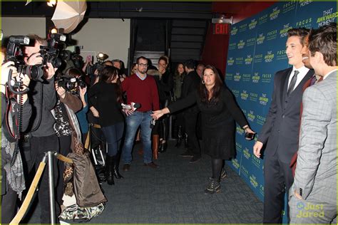 Full Sized Photo Of Zac Efron That Awkward Moment Nyc Premiere 40 Zac Efron That Awkward