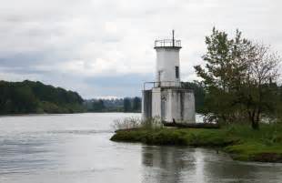 Warrior Rock Lighthouse On Sauvie Island Smallest Lighthouse In Oregon