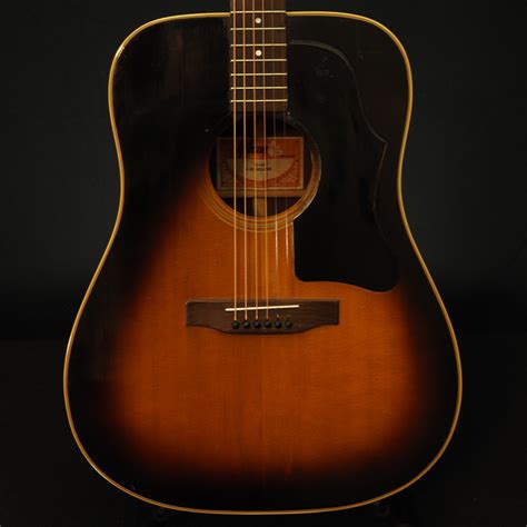 1975 Gibson J 45 Deluxe Pickers Supply