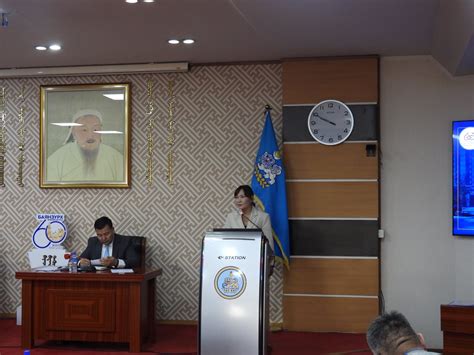 Баянзүрх дүүргийн Хүүхэд Гэр бүлийн хөгжил хамгааллын хэлтэс Added A New Баянзүрх дүүргийн