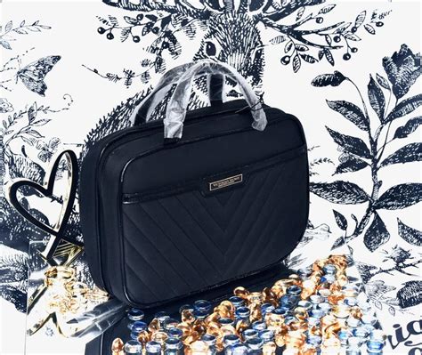 Бюті кейс велика косметичка дорожній кейс органайзер Victorias