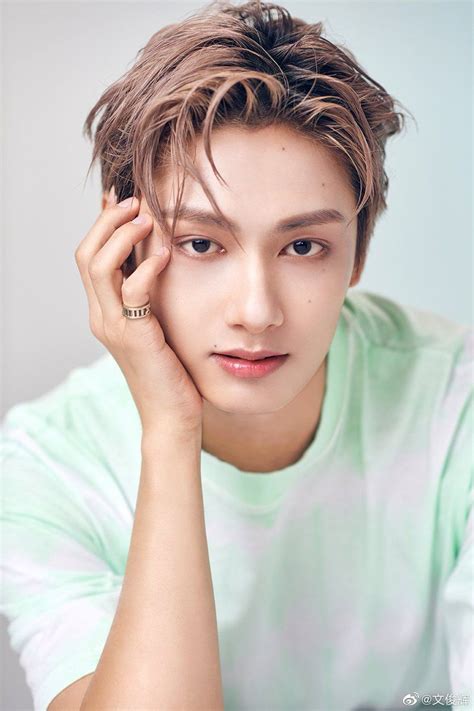 100 Modeling Poses Ideas Poses Photoshoot Model Poses