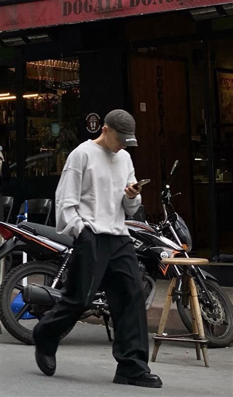 Pin By Baskekeibooo On ファッション In 2024 Street Fashion Men Streetwear Mens Streetwear