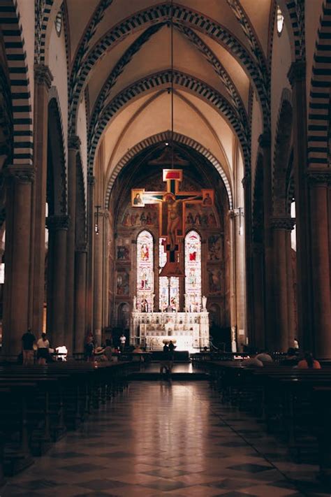 가톨릭 건축 고딕 양식의 건축물 관광 교회 기독교 대성당 도시 돌 랜드마크 문화 문화 유산 산타 마리아 노벨라 대성당 수직 쐈어 스테인드글라스