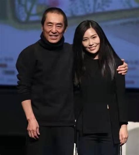 張藝謀張末父女檔新片太燃，坦克來了也干到底，網友：是匹黑馬 每日頭條