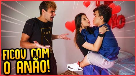 Minha Amiga Beijou O AnÃo Trollando Rezende [ Rezende Evil ]
