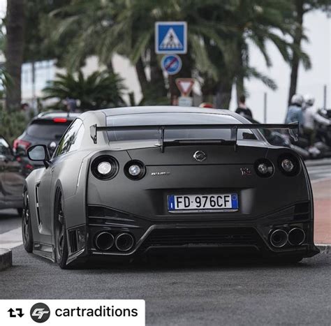 Customized Nissan Gt R Matte Black