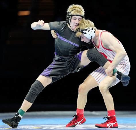 Ihsaa State Finals See Photos As Wrestlers Compete Under The Spotlight