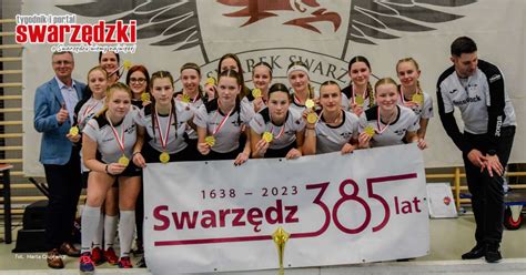 Hokeistki Swarka Mistrzyniami Polski Tygodnik I Portal Swarzędzki