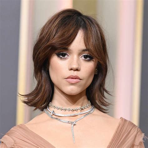 The 25 Best Side Part Bob Hairstyles To Copy Asap