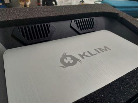 Klim Everest Laptop Cooling Pad 2 Turbofans Rgb Lighting Klim