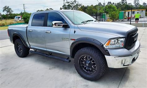 2010 Dodge Ram 1500 With Leveling Kit