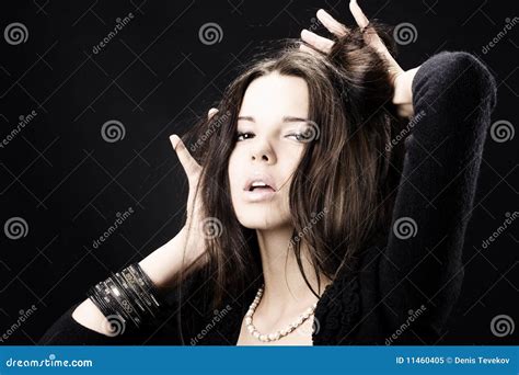 Chica Joven Hermosa Imagen De Archivo Imagen De Fondo