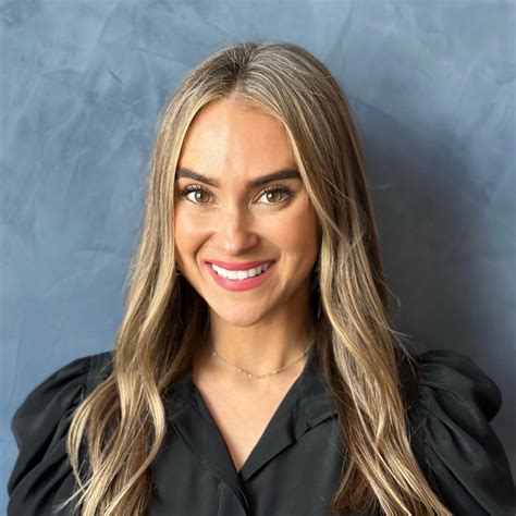 Andi Vanetta Smith Profile