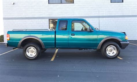 1994 Ford Ranger Xlt 4x4 Extended Cab Mid Size Pickup Truck 4 Wheel
