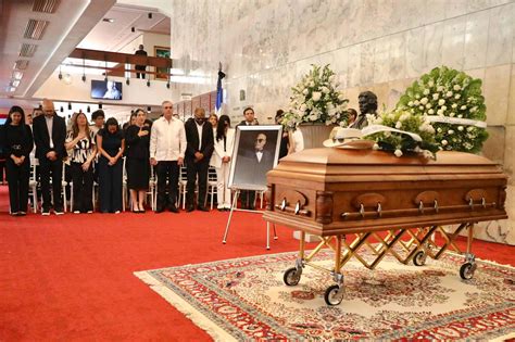 Eddy Herrera Revela Que A Rubby Perez No Le Tocaba Cantar Esa Noche En Jet Set