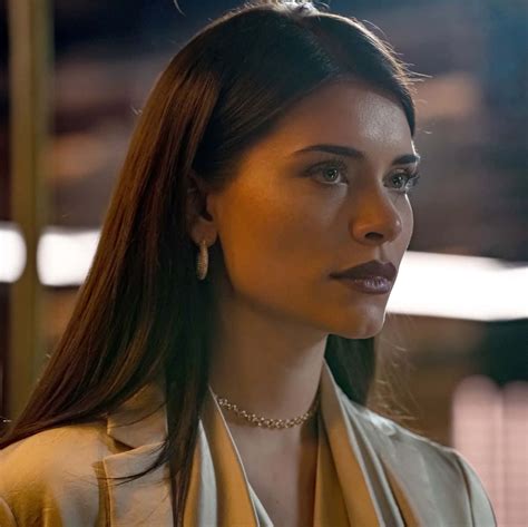 Download Elodie Yung Billeder Wallpapers Helt Gratis 100 Elodie