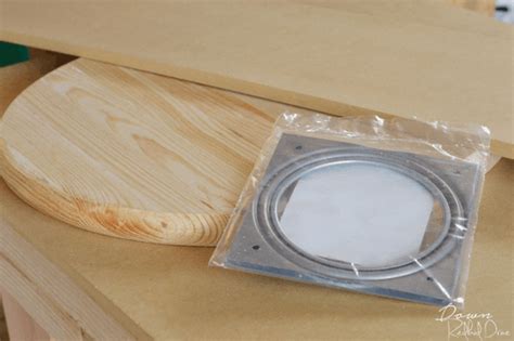 Simple DIY Lazy Susan Easy Enough For Beginners To Make