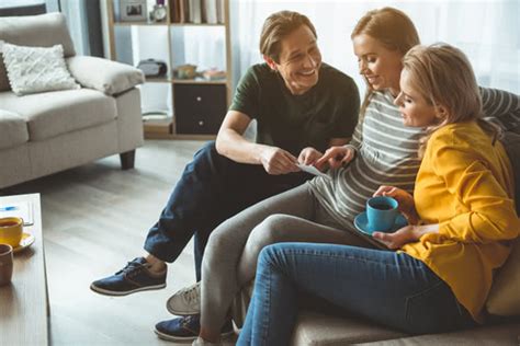 Compensated Vs Altruistic Surrogacy