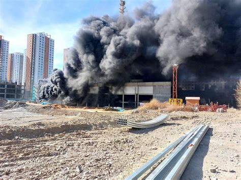 Ergelt Mn Нийслэлийн Хан Уул дүүргийн 17 дугаар хорооны “Задгай” д гал гарч байна гэсэн